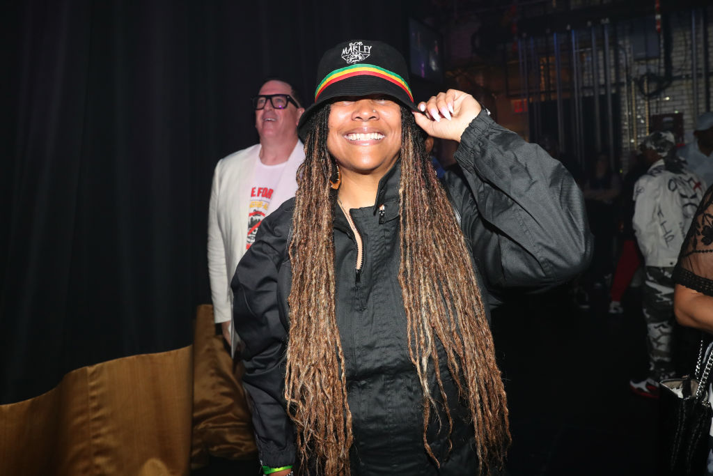 Meet Monie Loves NEW Husband to-be: Rezell Simmons