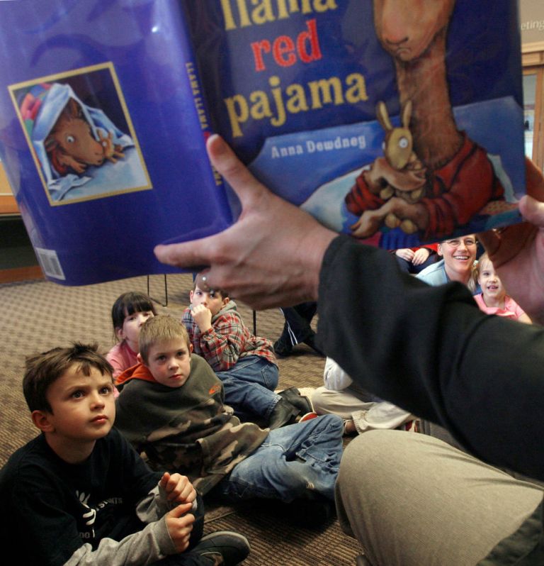 Ranking artists who sang the 'Llama Llama Red Red Pajama' book